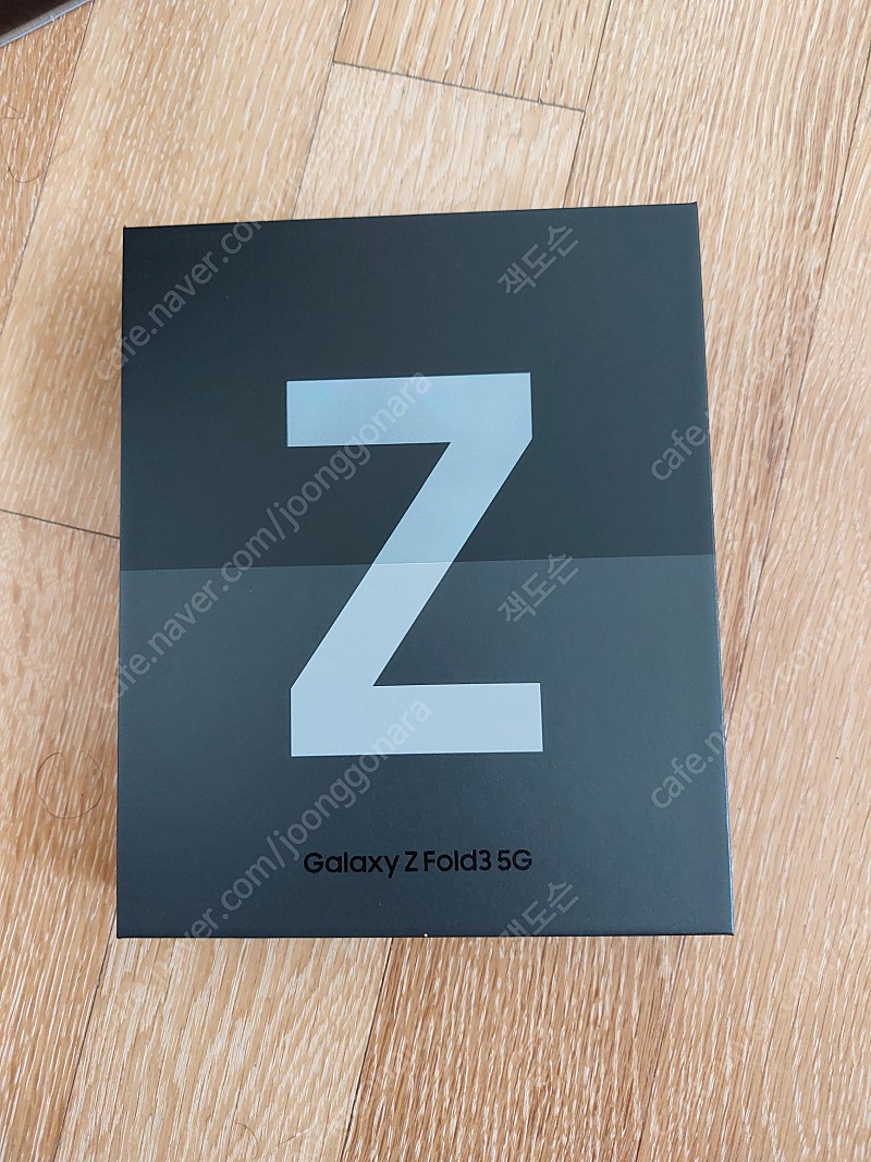갤럭시 z폴더3 실버 256G 자급제 미개봉 새제품 남... | 케이스/거치대/보호필름 | 중고나라
