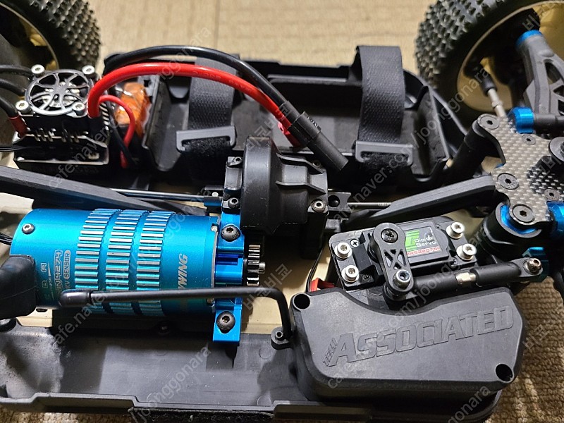 팀어소시 RC8B 3.1E 전동버기 | 무선조종/드론/헬리캠 | 중고나라