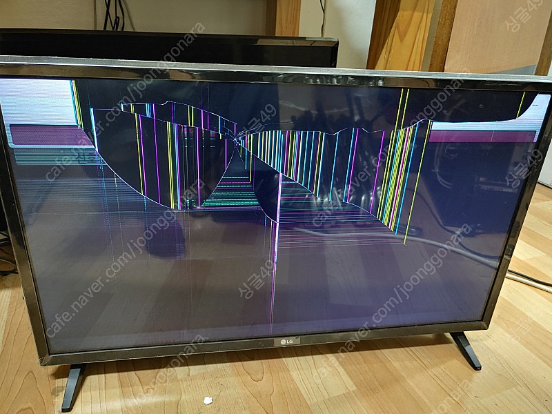엘지32인치 모니터 32mn49hm 두개 백라이트 모니터 중고나라