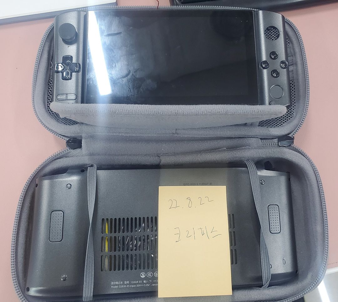 [팝니다] UMPC GPD WIN3 고장난 제품 10만... | 키보드/마우스/스피커 | 중고나라