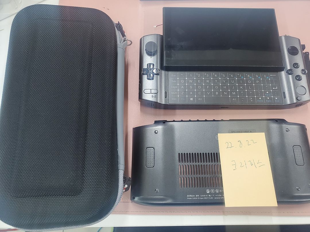 [팝니다] UMPC GPD WIN3 고장난 제품 10만... | 키보드/마우스/스피커 | 중고나라