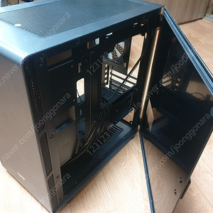 darkFlash DLM ZERO 강화유리 케이스팝니다 | CPU/메인보드 | 중고나라