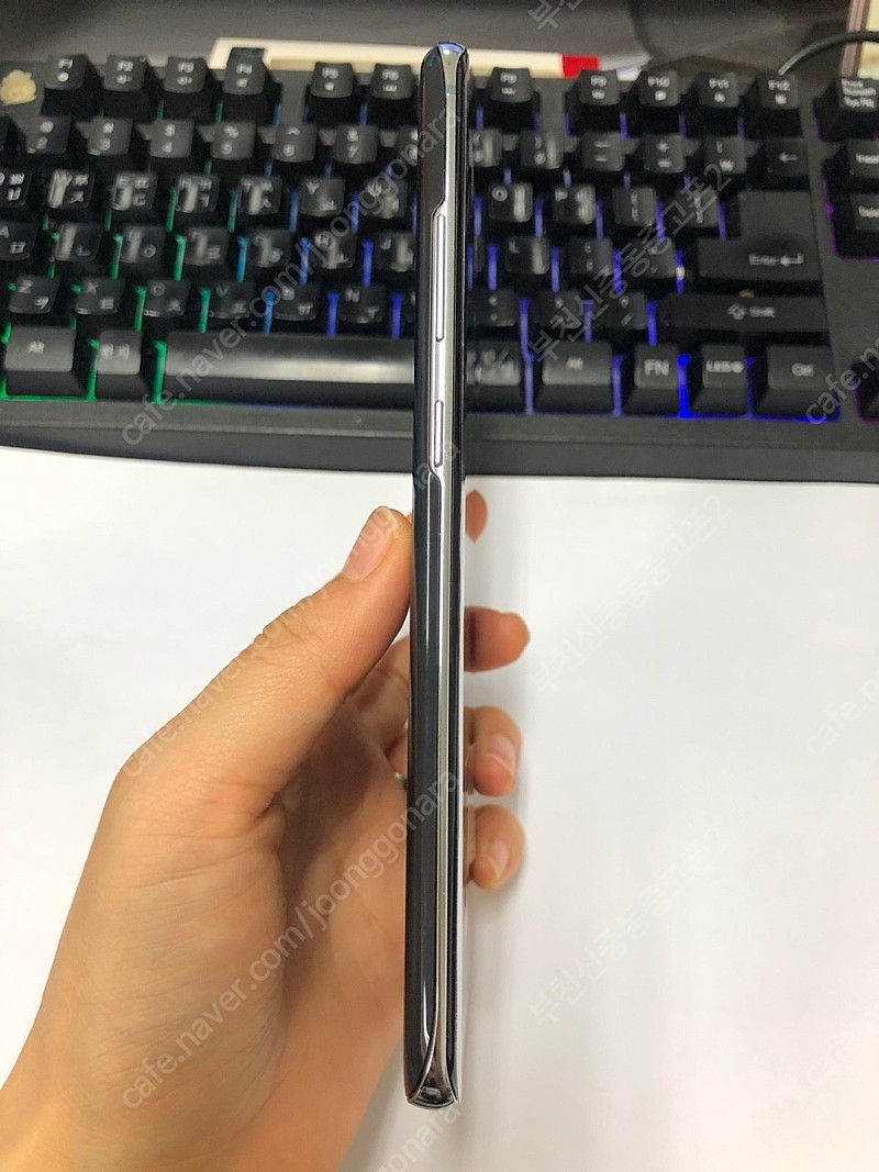 리퍼폰 새제품급 SK 갤럭시S10 5G 블랙 SSSS급... | 삼성 | 중고나라