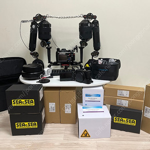(급매) (스킨스쿠버장비) 소니 RX100 M5 + 128G 노티캠 하우징 + 부력암 + WWL-C 렌즈 + YSD3 2발 (600->540) 팝니다 | 기타 스포츠 | 중고나라