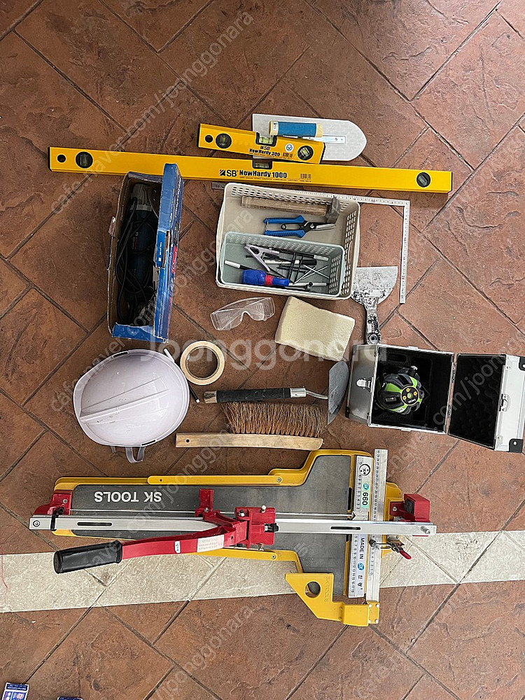 타일 기능사 시험 장비 팝니다 (커터가 신광 sk660... | 산업/안전/공구함 | 중고나라
