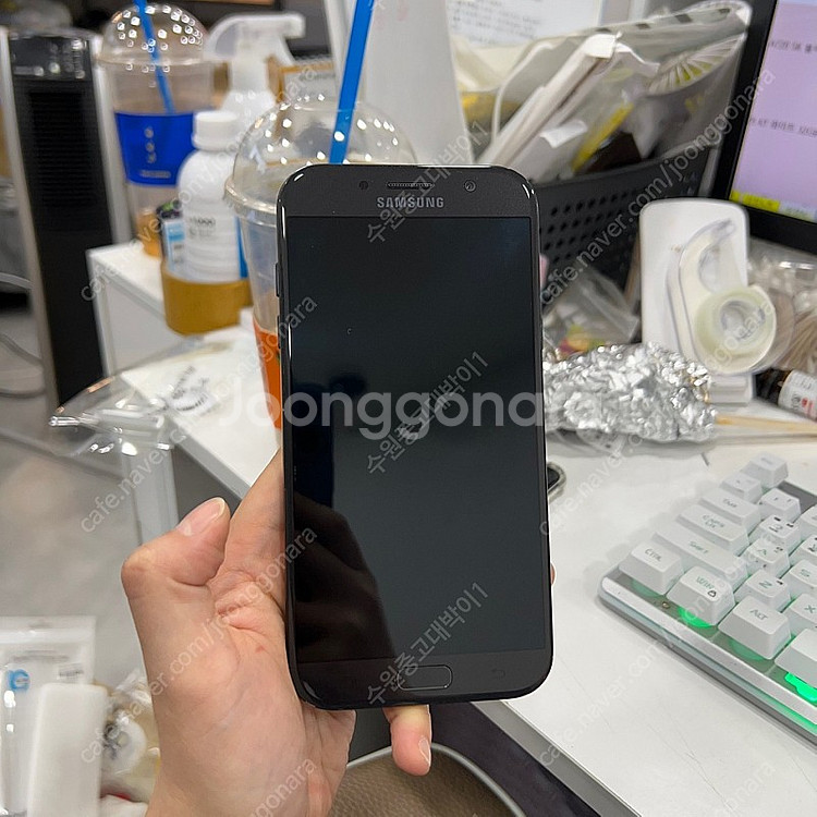 2017갤럭시A7 A720 SK 블랙 32GB 7만 6... | 스마트폰 | 중고나라