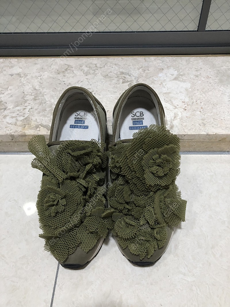 슈콤마보니 플라워밤 슬립온37(235-240) 택포! | 여성신발 | 중고나라