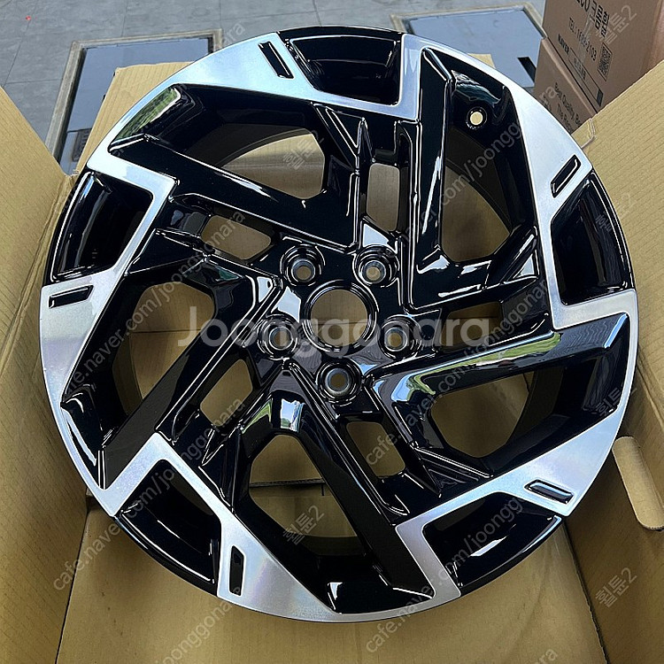 스포티지NQ5 19인치 순정휠 판매 | 휠/타이어 | 중고나라