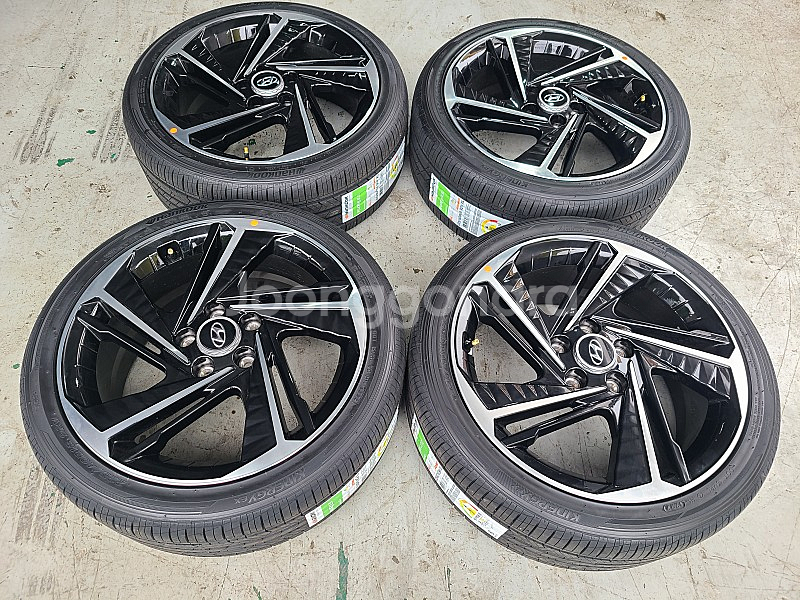 $ 임판 아반떼 N라인 CN7 18인치휠 225 40 ... | 휠/타이어 | 중고나라