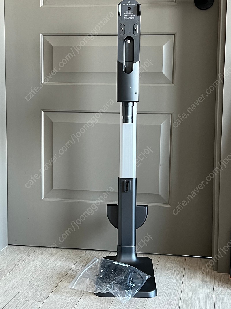 LG A9 청소기 거치대+충전기 어댑터 | 세탁기/건조기 | 중고나라