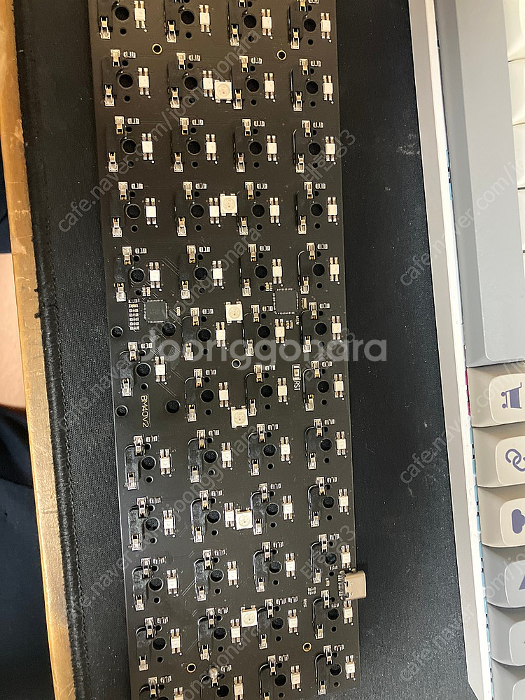 bm40 키보드 오쏘리니어 pcb 팝니다 | 키보드/마우스/스피커 | 중고나라