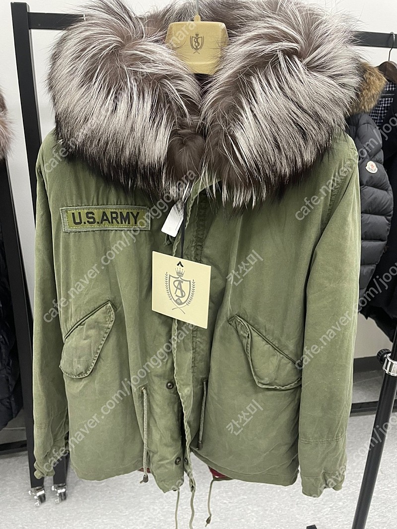 AS65 여성 실버 퍼 야상자켓 W2702C | 기타 수입명품 | 중고나라