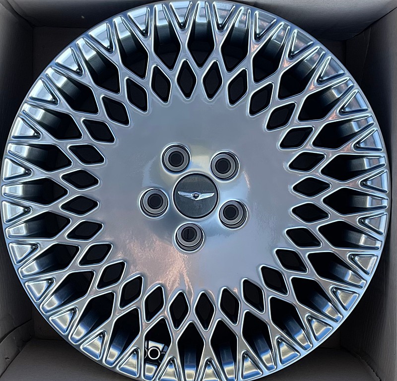 신형 제네시스휠 G80 휠 19인치 흠집없는 순정 제네... | 휠/타이어 | 중고나라