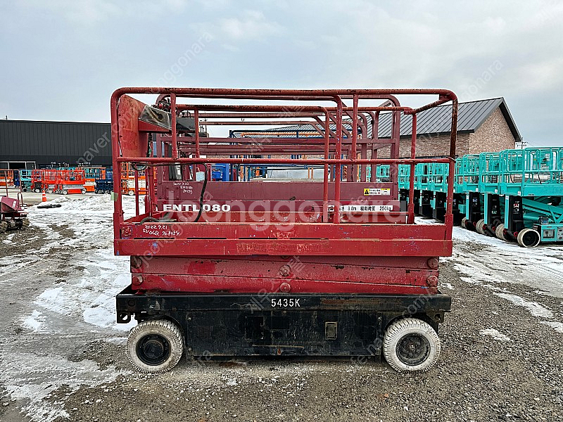 일제 고소장비로 내구성하나는 인정받은 SV06B | 산업자재 | 중고나라