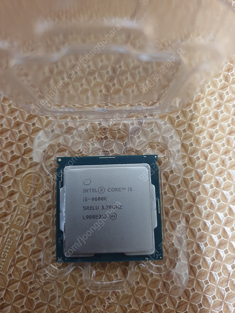 [개인] 인텔 정품 cpu i5 9600k // 택포여... | CPU/메인보드 | 중고나라