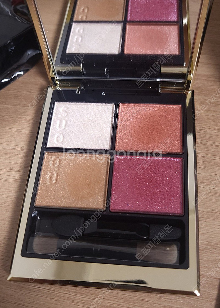 suqqu 슷쿠 스쿠 쿼드 2022 홀리데이 120 겨... | 치크/하이라이터/쉐딩 | 중고나라