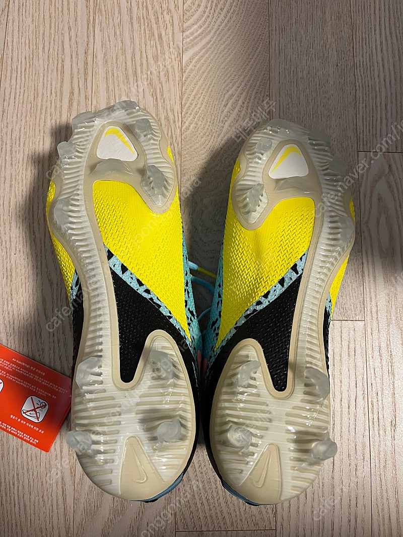 나이키 팬텀 GT2 엘리트 FG 265 판매합니다 | 축구의류/축구화 | 중고나라