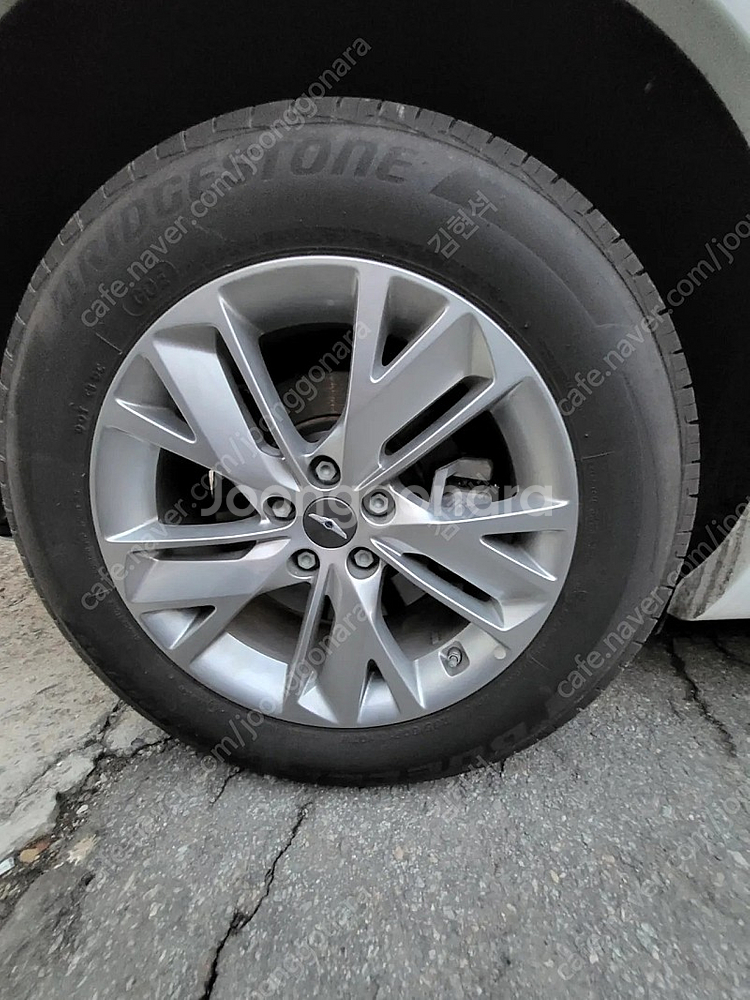 gv70 18인치>19인치 교환원합니다 | 중고나라 카페에서 운영하는 공식 사이트