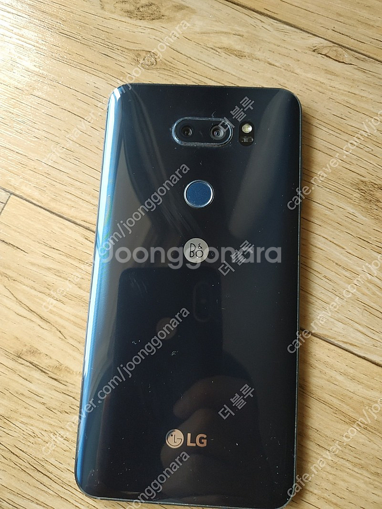 LG v30 64g 폰 3만원에 팝니다(액정파손) | 스마트폰 | 중고나라