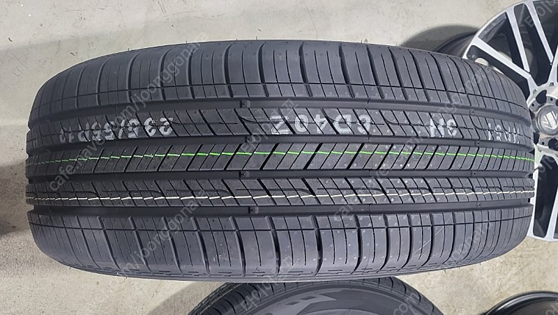 [판매] 금호 신형타이어 크루젠 HP51 235 55 ... | 휠/타이어 | 중고나라