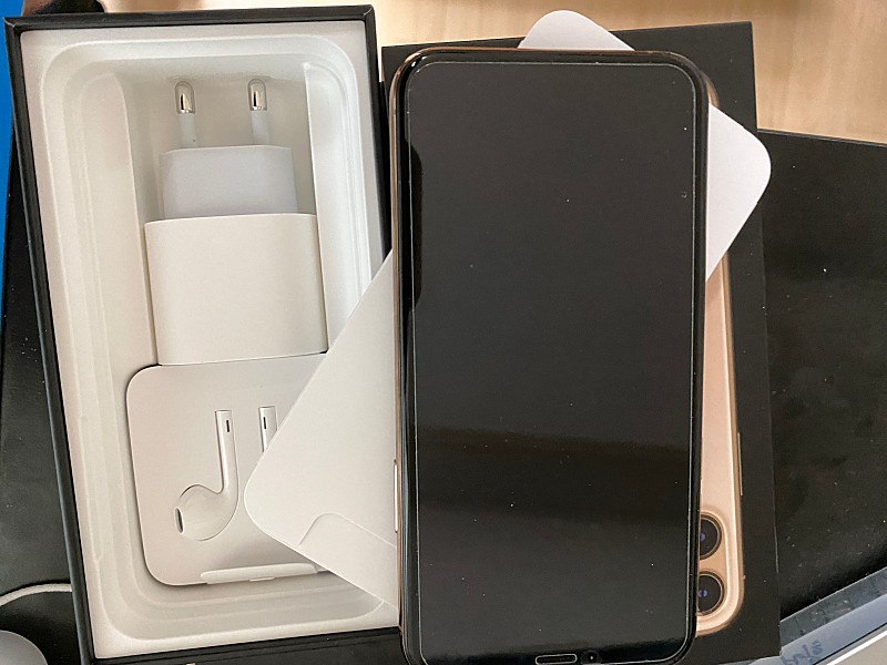 아이폰 11 프로 미사용 64g 11pro | 스마트폰 | 중고나라