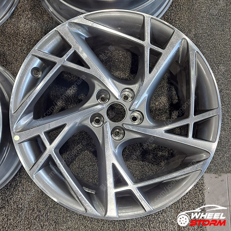 [판매] 현대 제네시스 G90 20인치휠 T4215 순... | 휠/타이어 | 중고나라