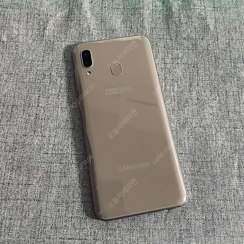 SKT 갤럭시 A30 골드 3만5천원 판매합니다! 가성... | 스마트폰 | 중고나라