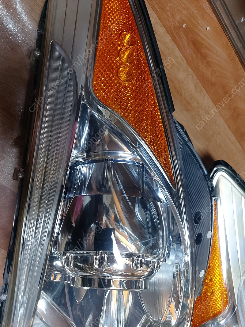 그랜져 hg hid타입 헤드램프 팝니다 | 기타 부품/용품 | 중고나라