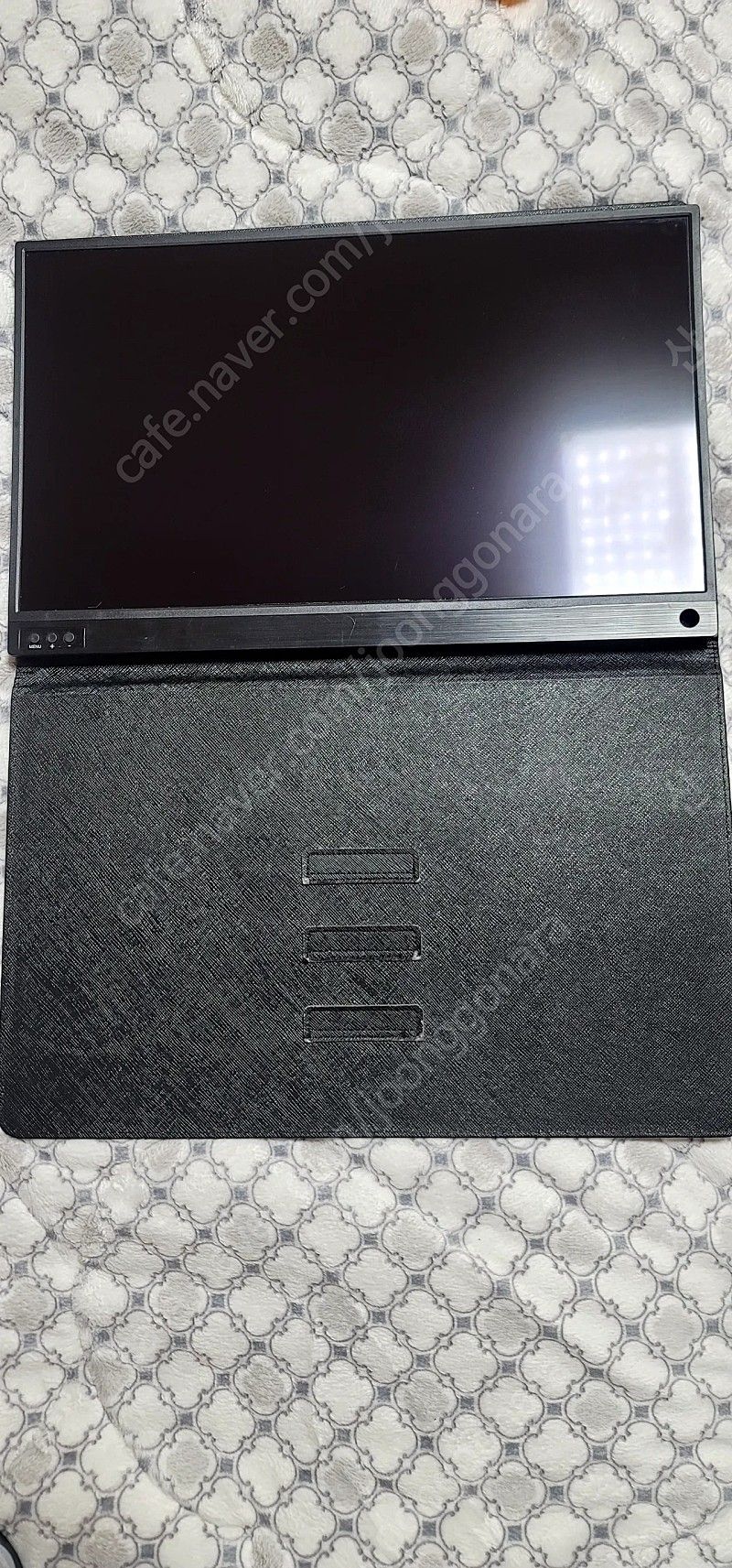 제우스랩 P15A 팝니다. | 케이스/거치대/보호필름 | 중고나라