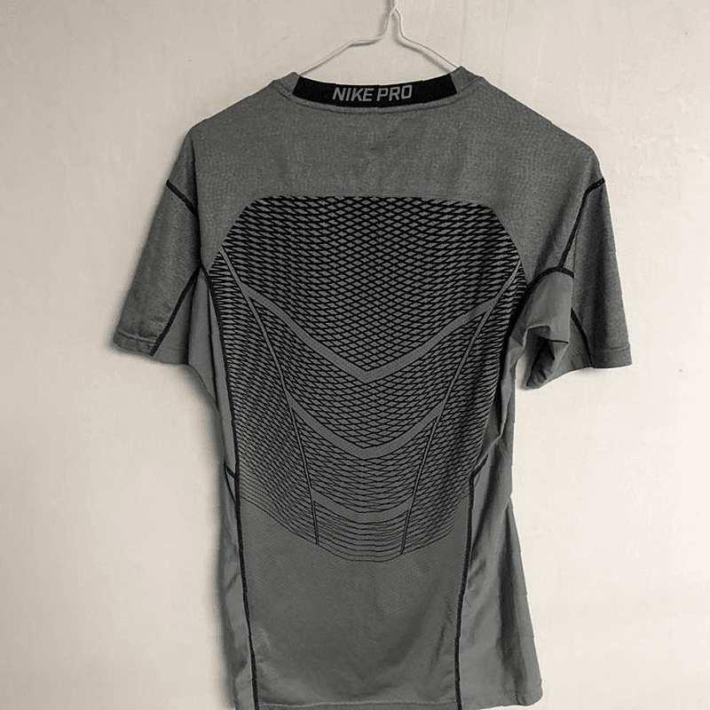 나이키 남성 프로컴뱃반팔티(100)L fbfbf | 남성의류 | 중고나라