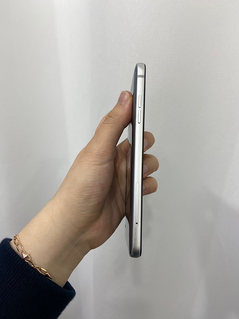 19053 Q6 아이스플레티넘 32GB 정상해지 부산 ... | 스마트폰 | 중고나라