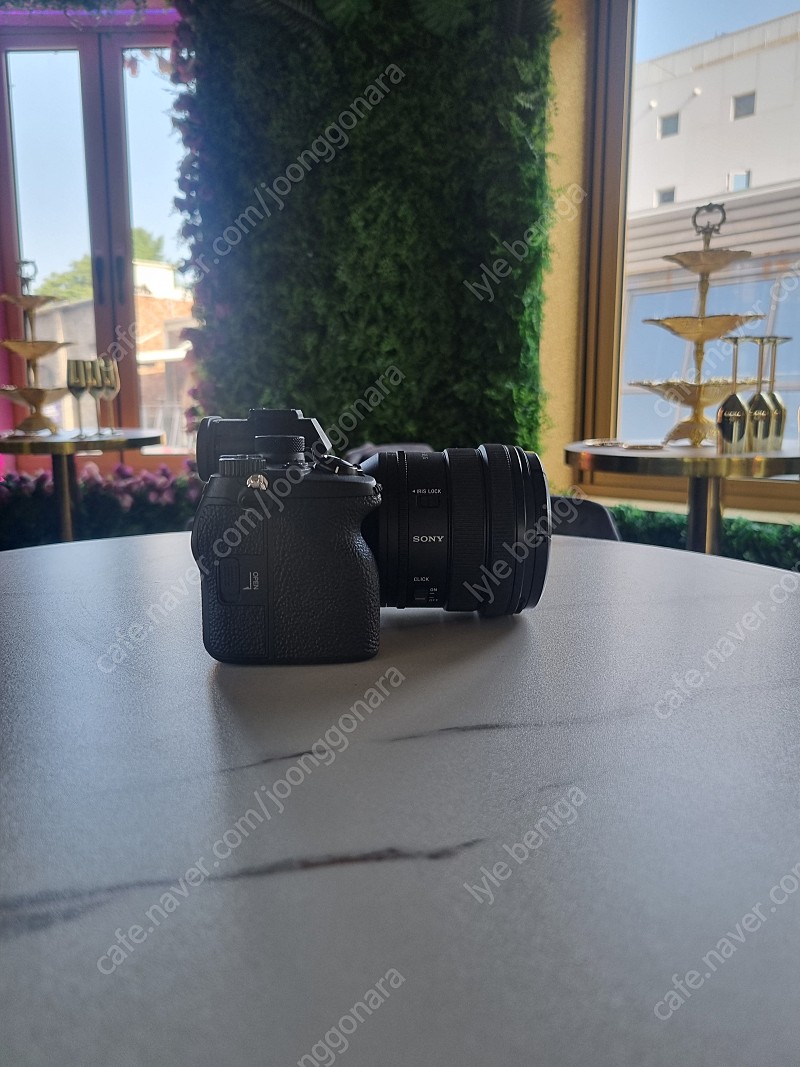 신품급 소니 A7M4 팝니다 ( 압구정 본점구매, 박스... | DSLR | 중고나라