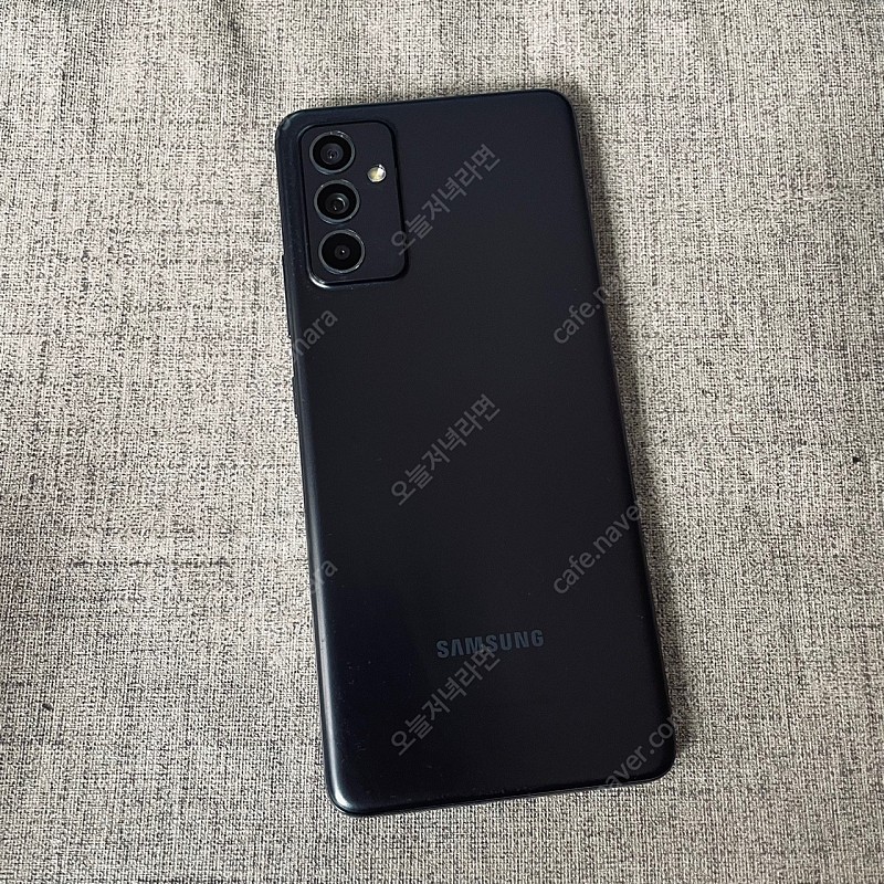 SKT 갤럭시 퀀텀2 (A826) 블랙 128기가 22... | 교복/체육복/단복 | 중고나라