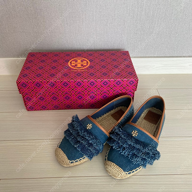 토리버치 에스파듀 220 (us5) | 구두/로퍼 | 중고나라