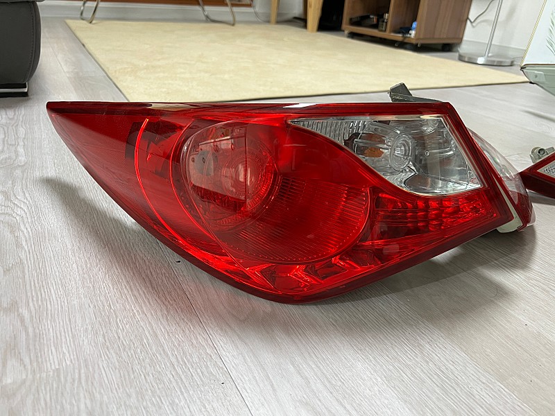 Yf쏘나타 테일램프 데루등 후미등 1세트 yf소나타 | 기타 부품/용품 | 중고나라