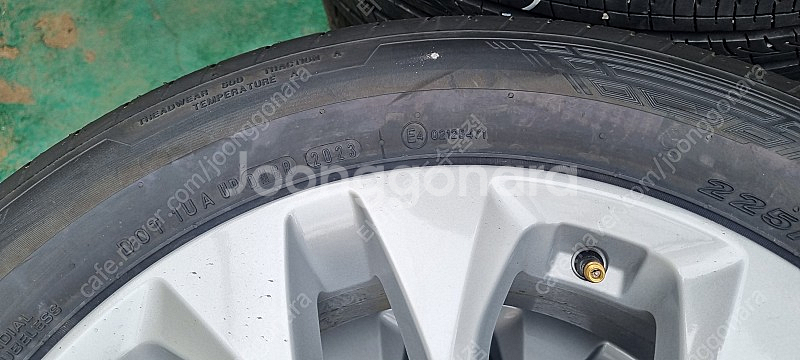 [판매] k5 k7 k8 17인치휠타이어 임판 | 휠/타이어 | 중고나라