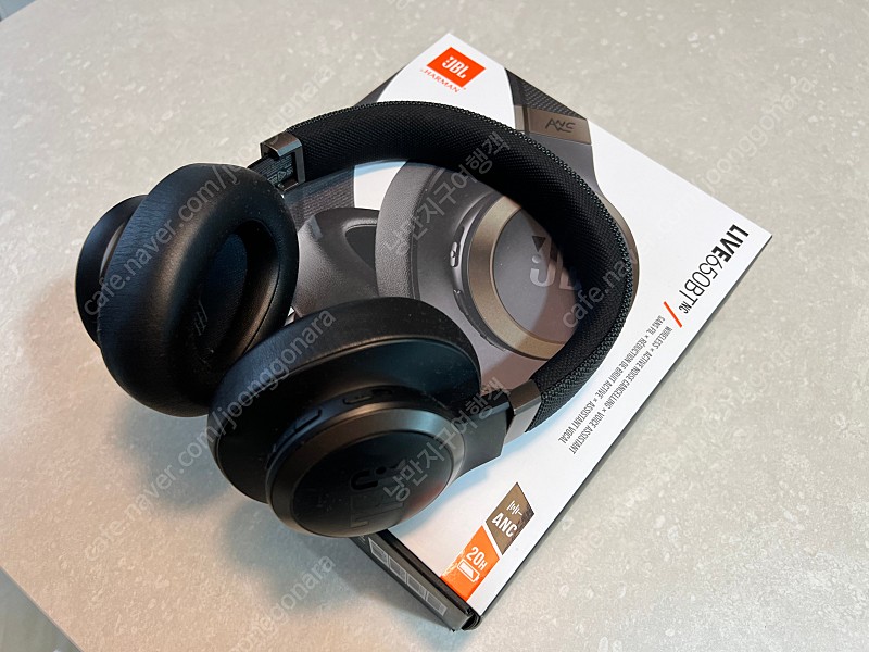 JBL Live 650 BT 헤드폰 A급 급매 합니다 | 이어폰/헤드폰 | 중고나라