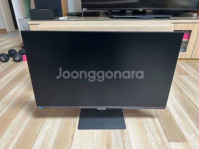 삼성전자 뷰피니티 S8 S32B800 32인치 4K 모... | TV | 중고나라