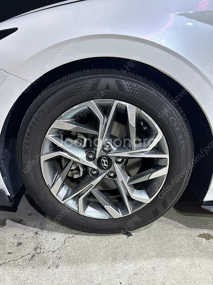 쏘나타 dn8 센슈어스 17인치 22년 4월 출고휠 팝... | 휠/타이어 | 중고나라