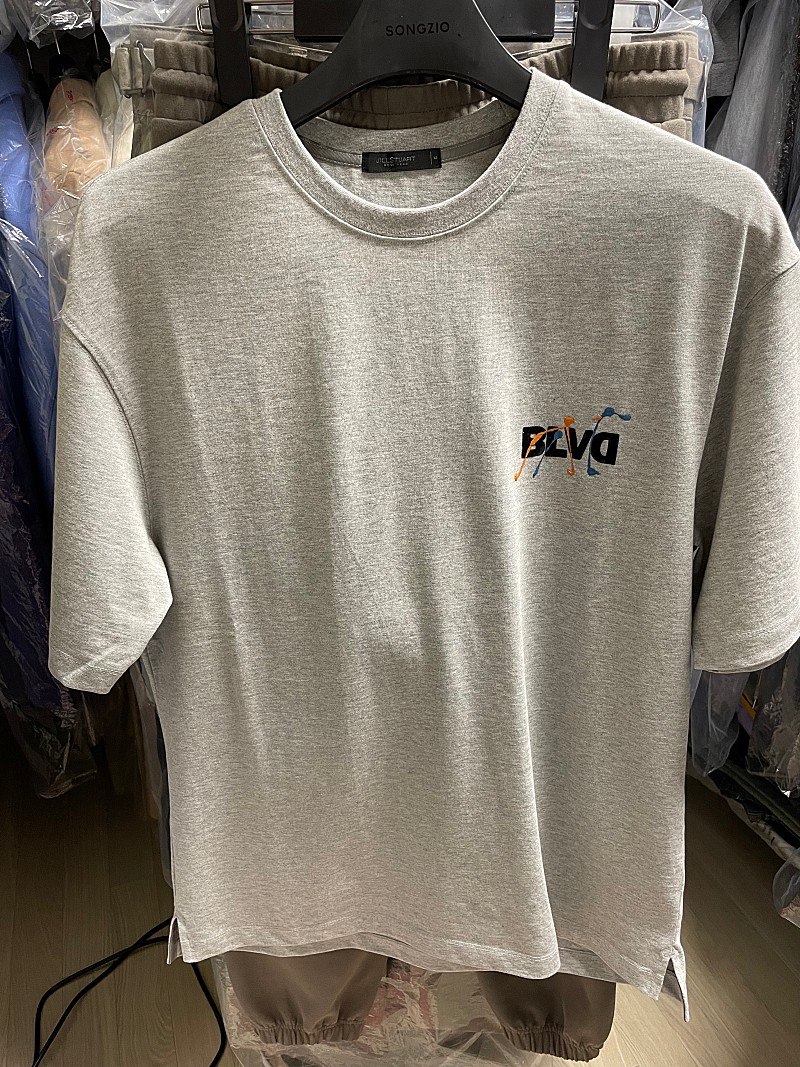 22ss 질스튜어트 뉴욕 반팔티 m사이즈 | 남성의류 | 중고나라