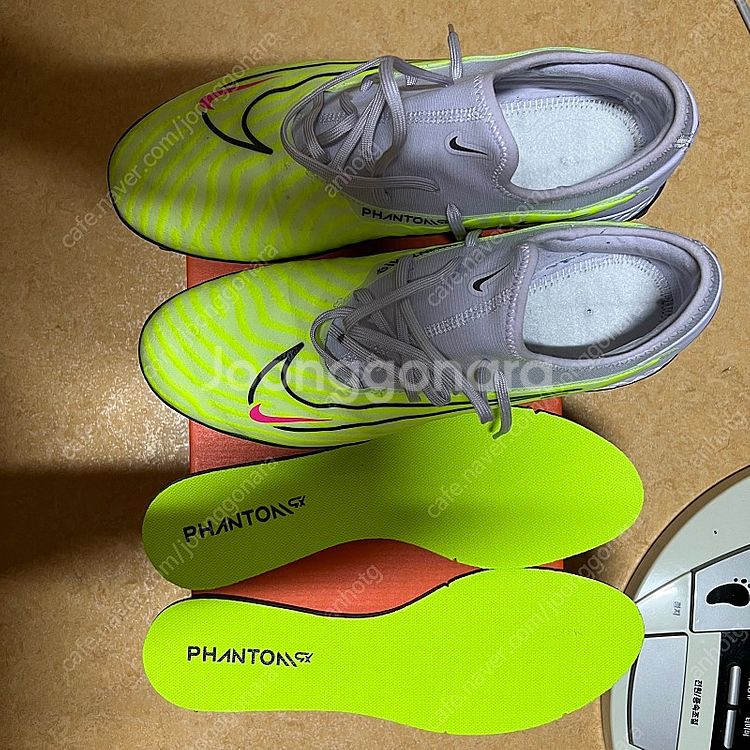 나이키 팬텀gx 프로 TF 280 판매 합니다 | 축구의류/축구화 | 중고나라