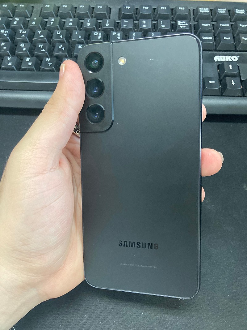 부산 갤럭시S22 블랙 256기가 KT (S22재고다량... | 삼성 | 중고나라