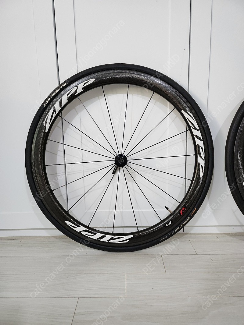 Zipp 303 v3 튜블러 휠셋 판매합니다. | 로드바이크/사이클 | 중고나라