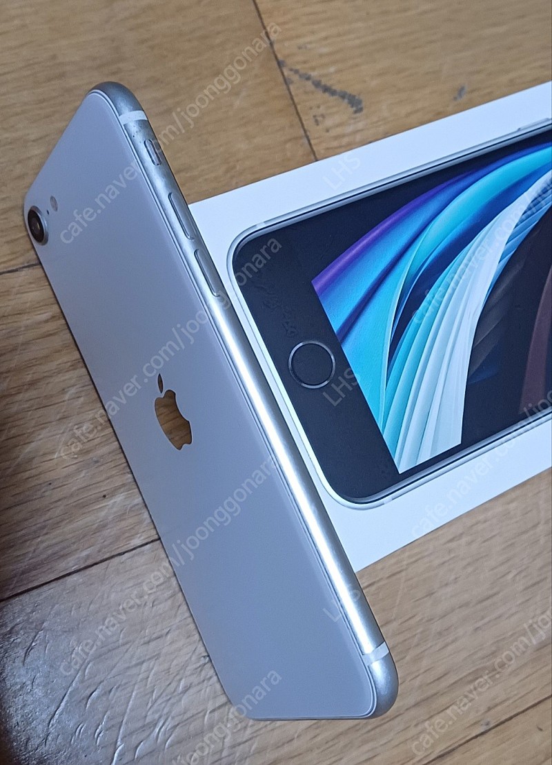 아이폰 SE2 64기가 화이트 자급제 팝니다. | 스마트폰 | 중고나라