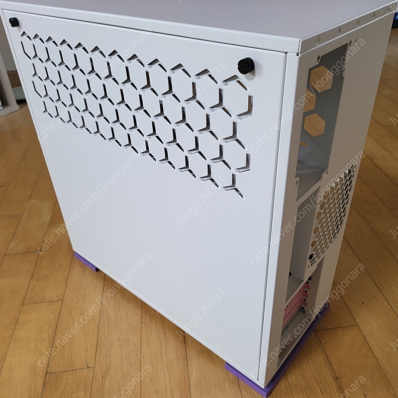 INWIN 303 RGB 트위치 에디션 케이스 | CPU/메인보드 | 중고나라