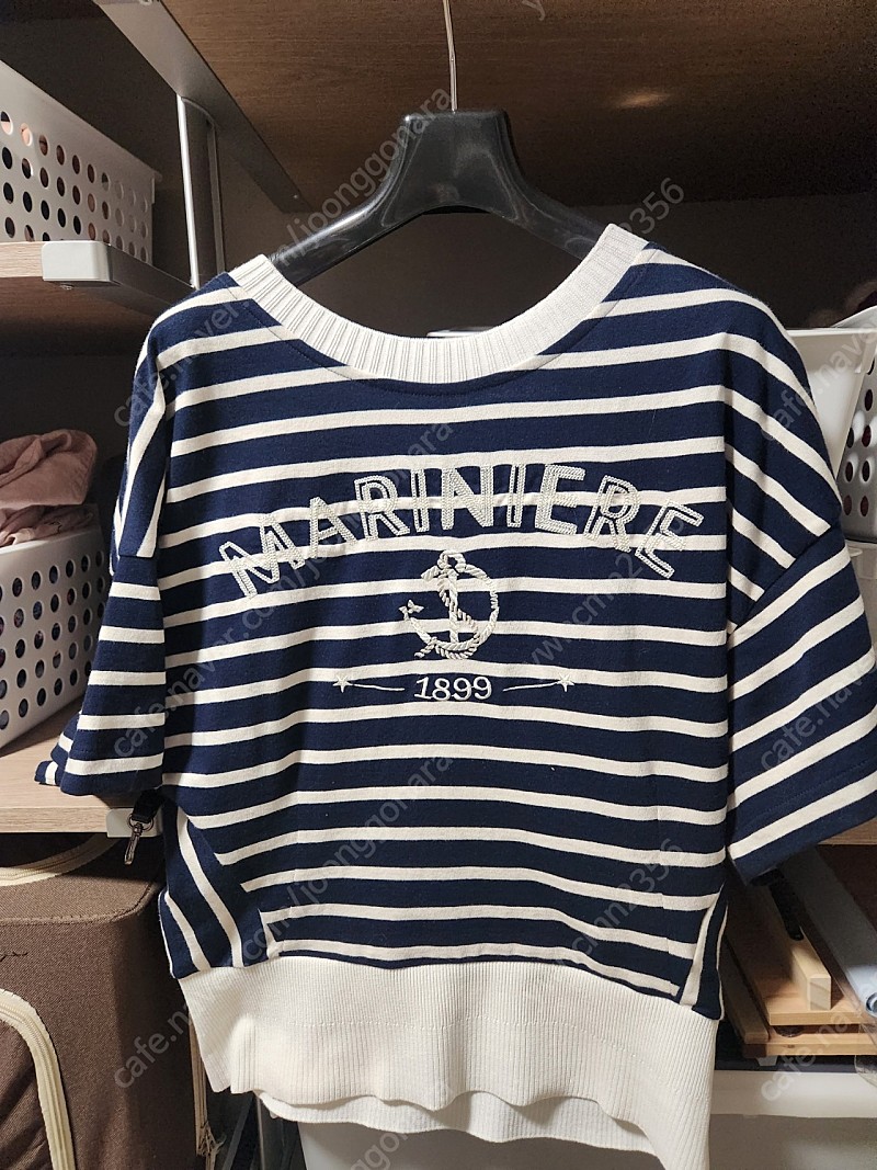 sjsj 스트라이프 자수 티셔츠 | 여성의류 | 중고나라