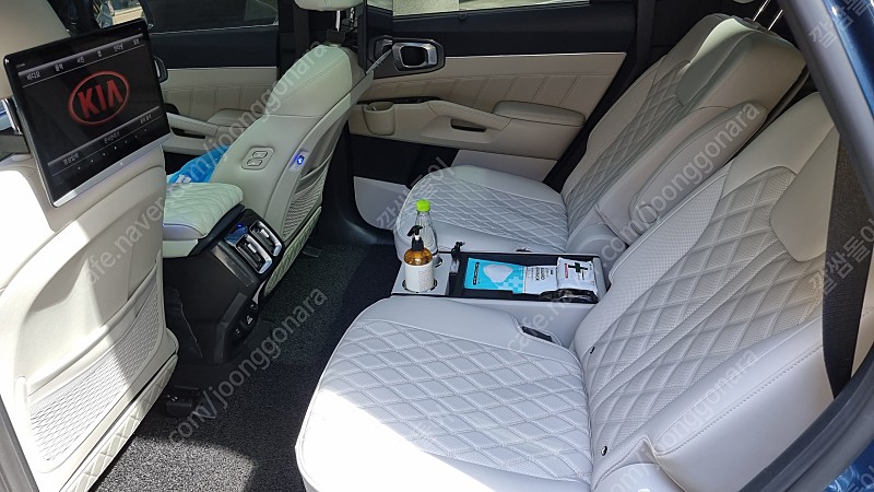 [네이비그레이]쏘렌토 MQ4 2열 통로 콘솔 박스 싸게... | 기타 부품/용품 | 중고나라