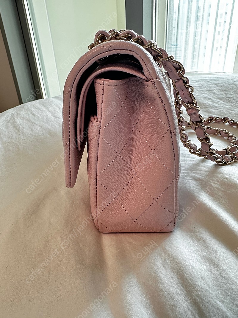 샤넬 클래식 미듐 라이트핑크(nc022) 판매합니다 | 숄더백 | 중고나라