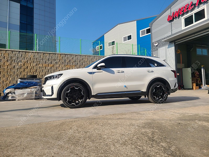 [ 기아 ] 쏘렌토mq4 20인치 튜온 순정 휠 팝니다... | 휠/타이어 | 중고나라