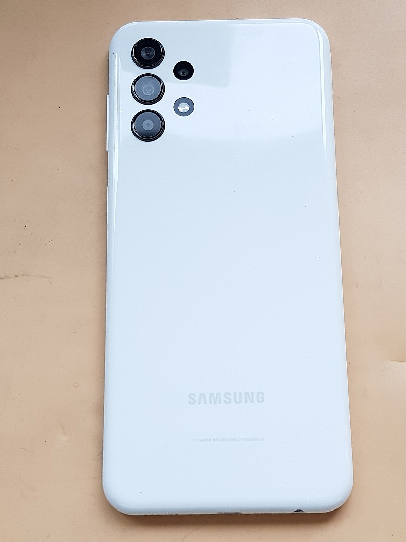 갤럭시A13 64G 화이트(A135) 깨끗한 미사용 1... | 삼성 | 중고나라